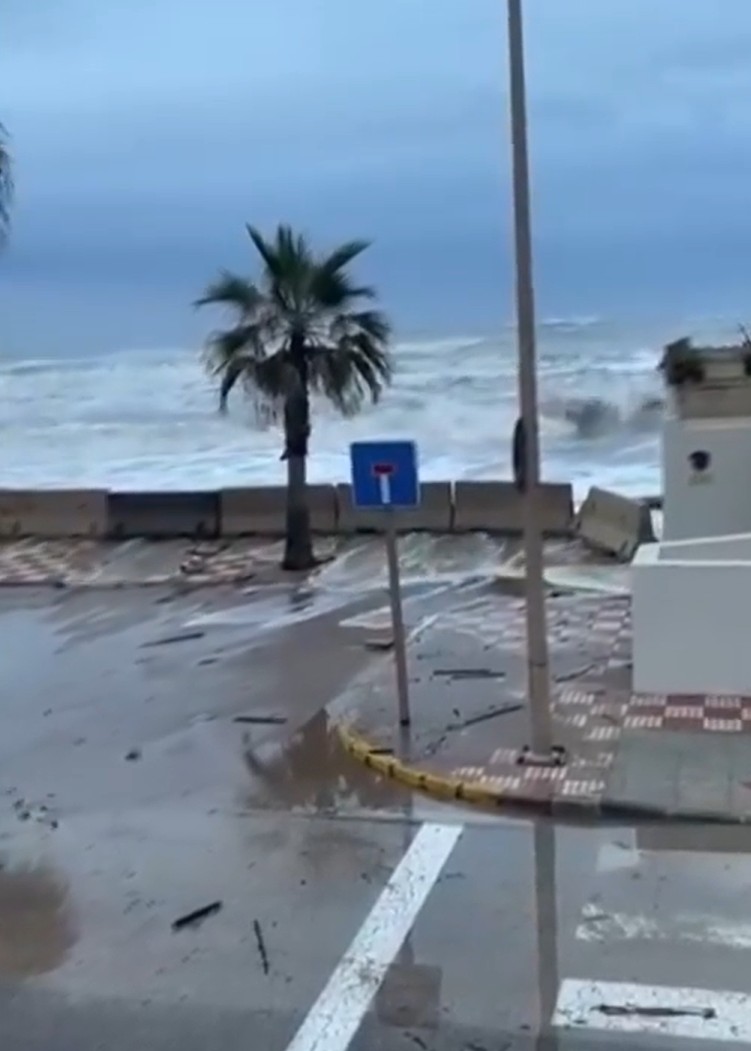 Harry teistert stranden Valencia en Castellón | InSpanje.nl